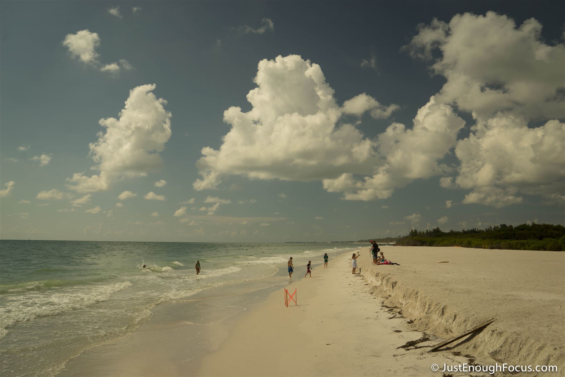 Locations Hub - Longboat Key Beach